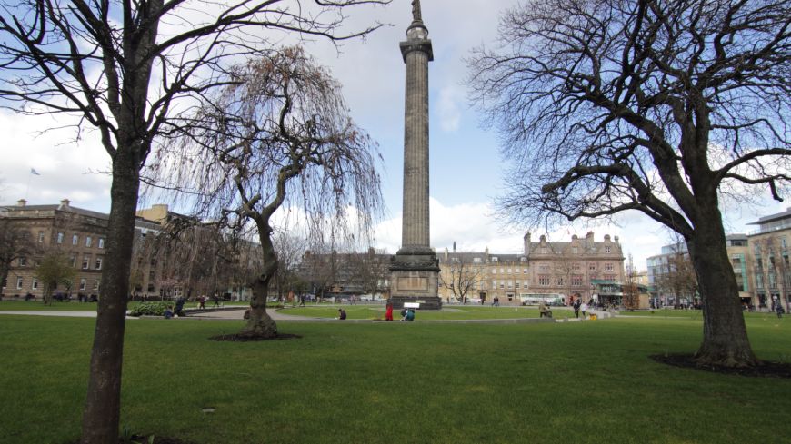 St Andrew Square | Edinburgh Guide